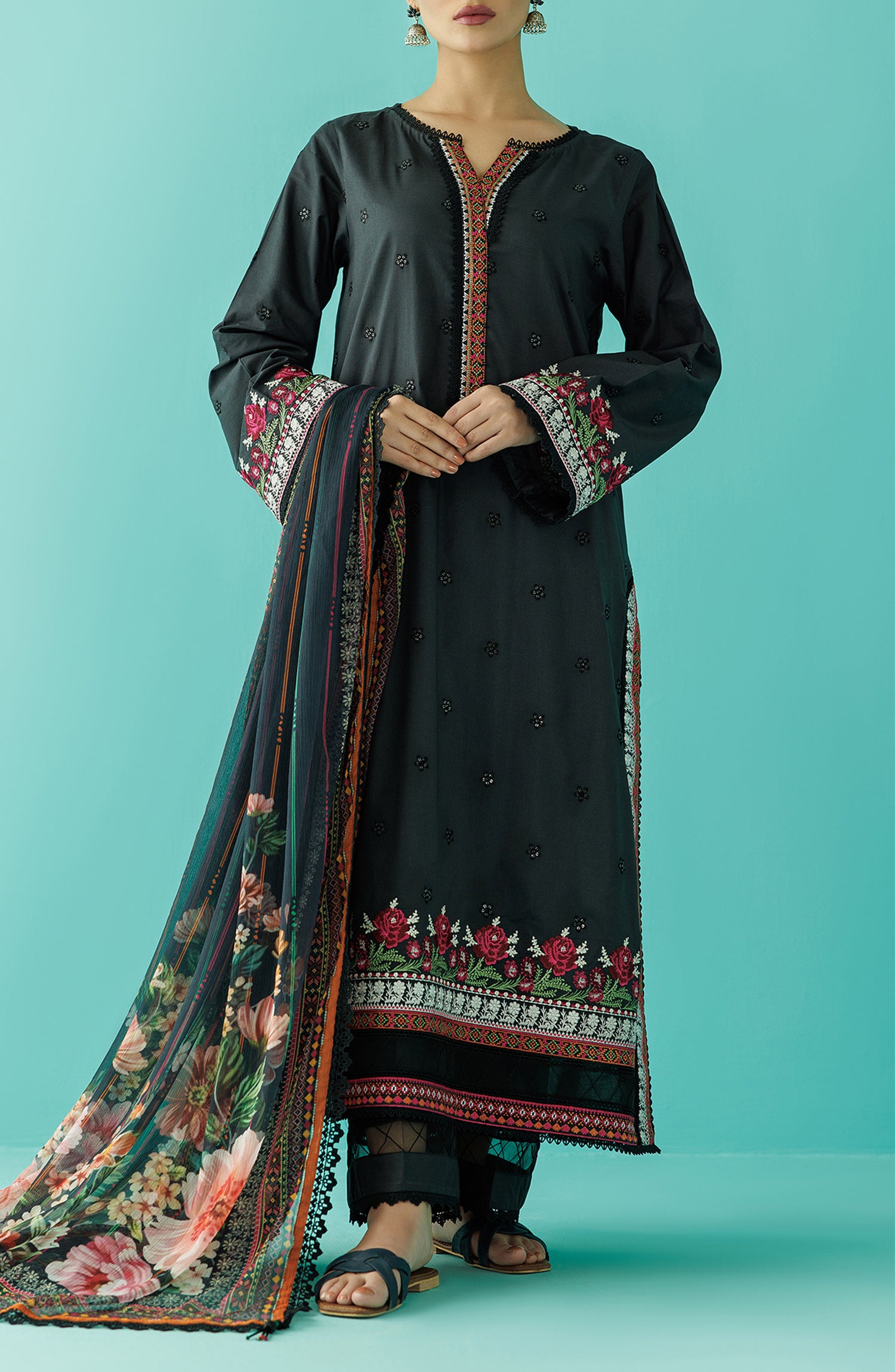 Orient Unstitched 3 Piece Embroidered Lawn Shirt , Cambric Pant And ...